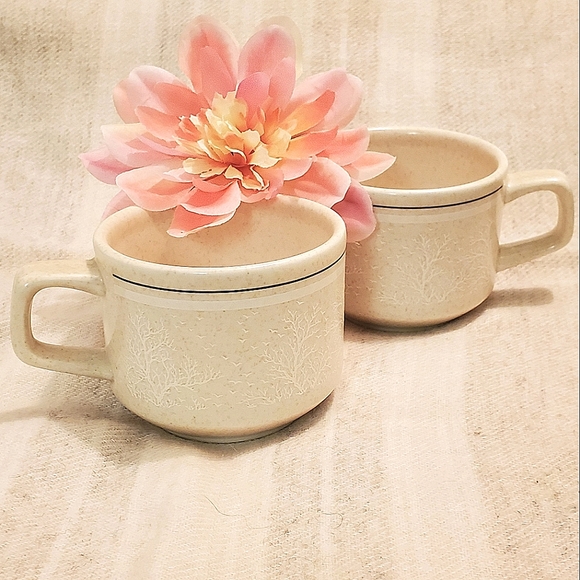 Lenox | Dining | Silhouette Vintage Mugs By Termperware By Lenox | Poshmark